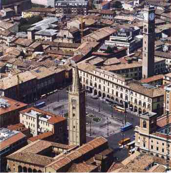 Forli Plan et Image Satellite